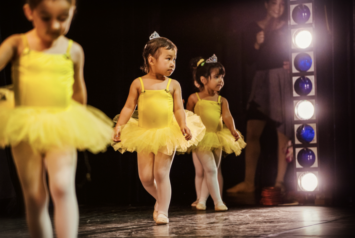 What is a Bravo Bash? Our petite Introduction to the Stage - Tutu ...